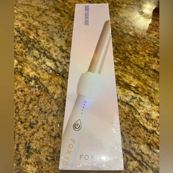 foxybae | Hair | Foxybae Blush Curling Wand Inch | Poshmark